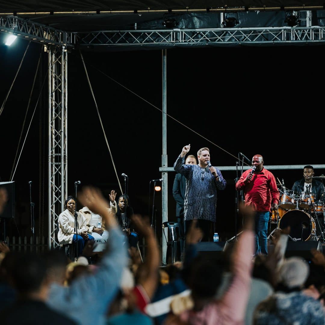 JESUS CRUSADES – Take The Nations